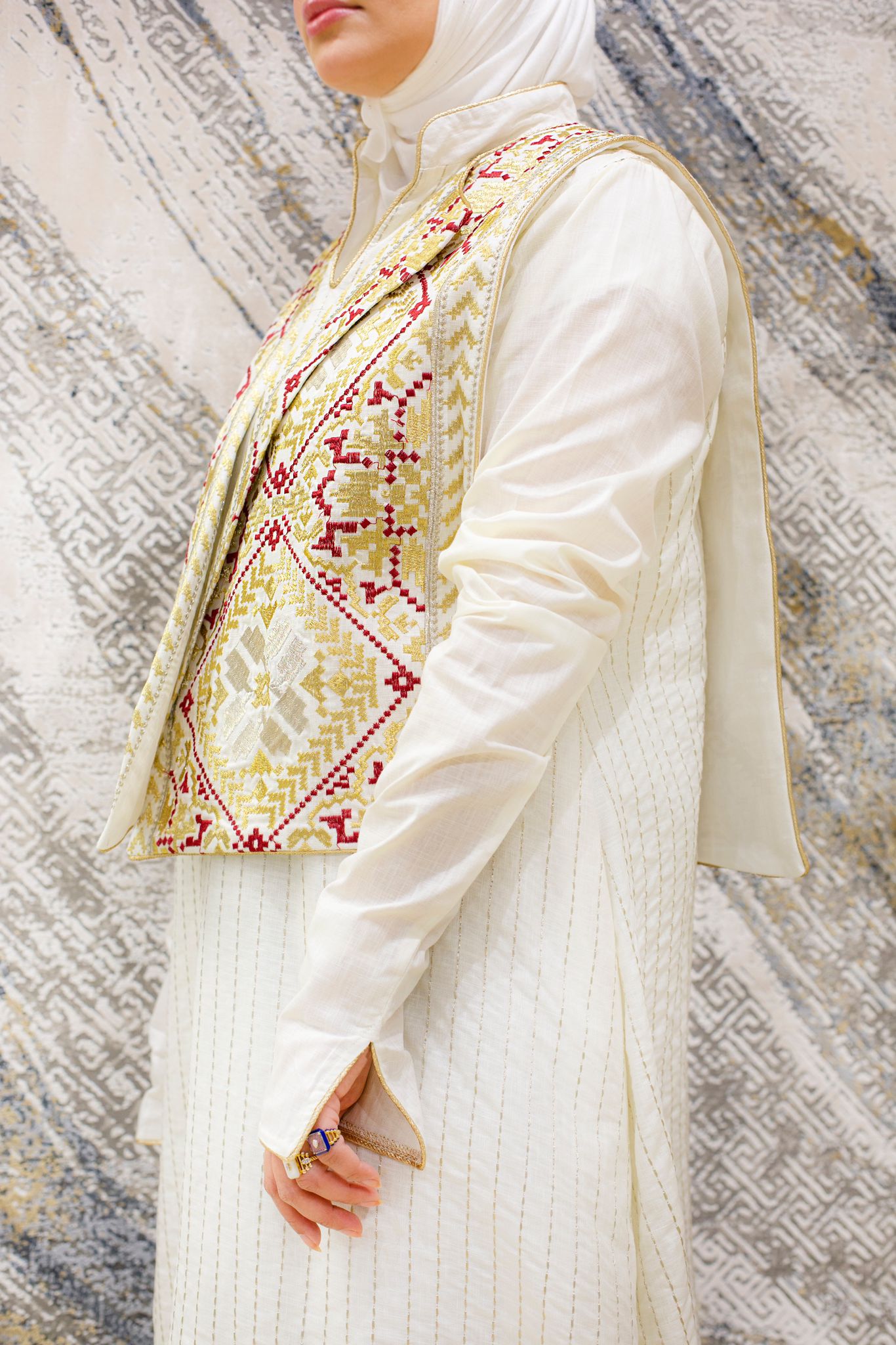 Gold Sadu – JF Scarves